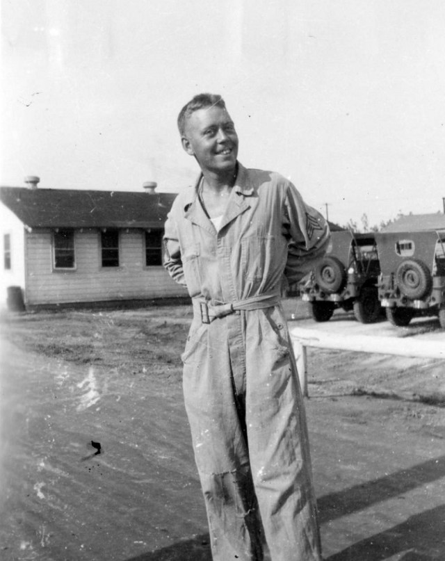 Staff Sergeant Clarence O. Deakyne, Jr. (1917–1944) – Delaware's World ...